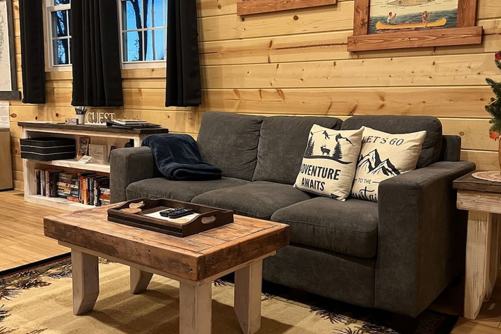Blue Birch Cottage: A Romantic Couple's Cabin! - Stanley, VA