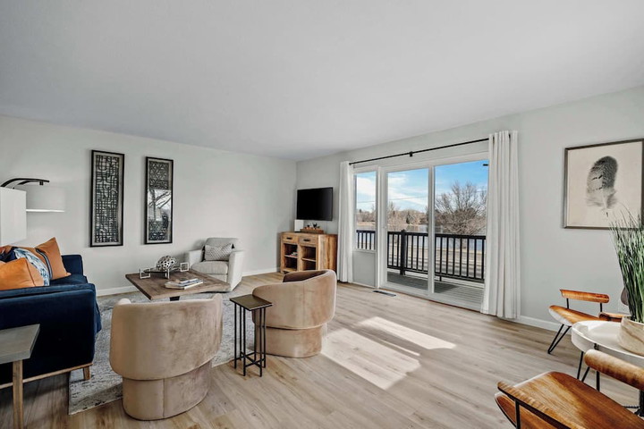 Lake Loveland Lookout | Balcony & Modern Reno - Loveland, CO