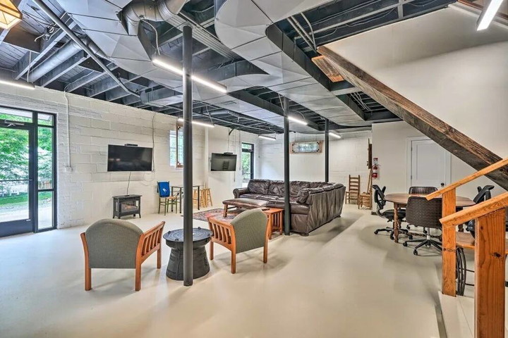 Awesome 4-bedroom House With Ac In Charming Durham - Durham, NC