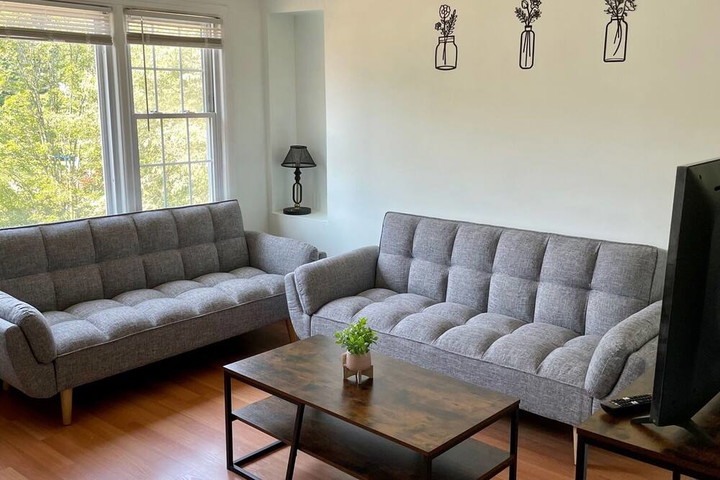 The Village - Private Apartment W/ Parking 5 Min Walking - White Plains, NY