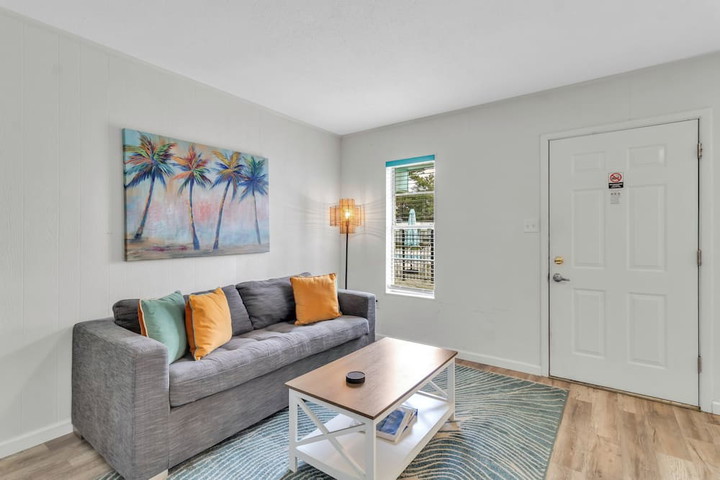 Flash Sale! Pet-friendly Getaway Island Villa 12 - Gulf Shores, AL