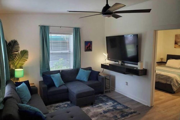@ The Amp & Anastasia Cozy Historic Remodeled Home - St. Augustine, FL
