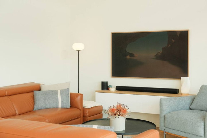 Waterfront Luxury In Opossum Bay - Bruny Island