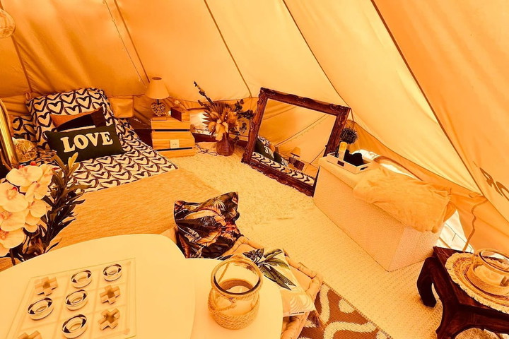 Eco-lodge Yurt With Luxury Jacuzzi At C&c For Adults Only - Costa Azul