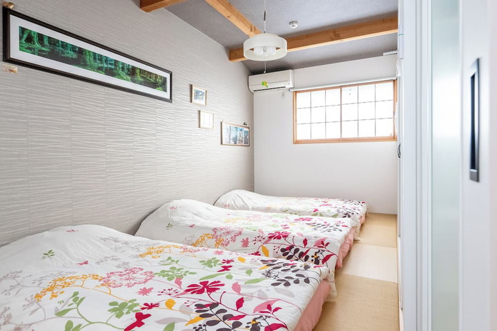 A Fun Place To Stay With Anime (East) - Japan