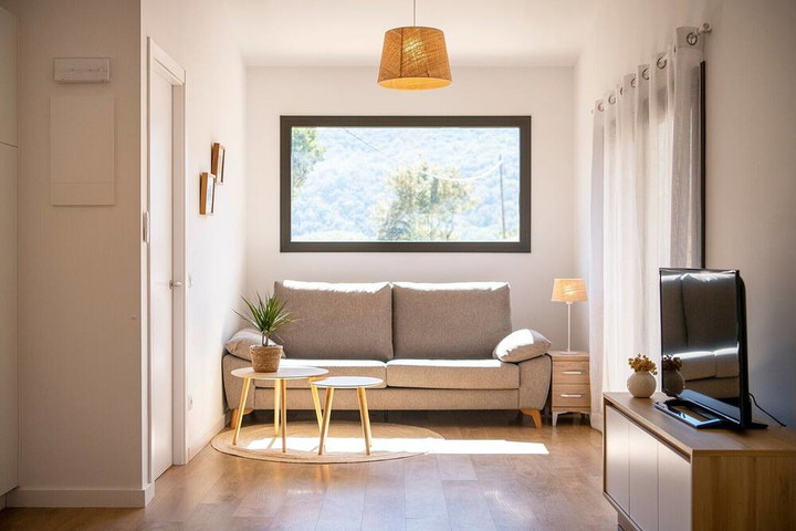 Landelijk Huis In De Bergen Met Privéjacuzzi - Olot