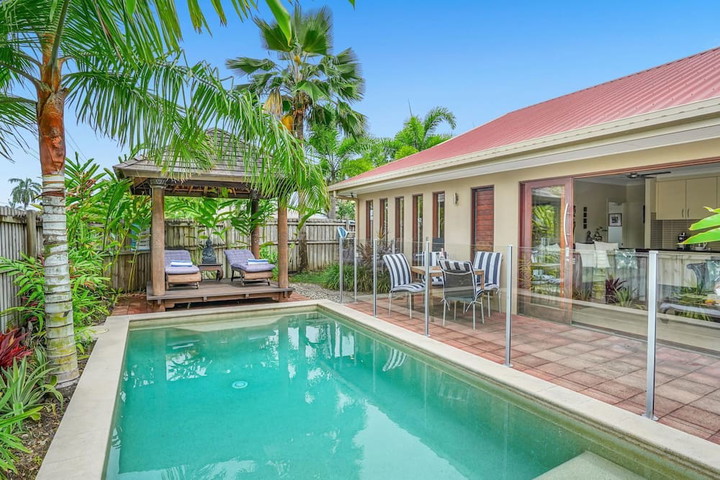 Belle Escapes Villa Kintamani - Palm Cove - Cairns