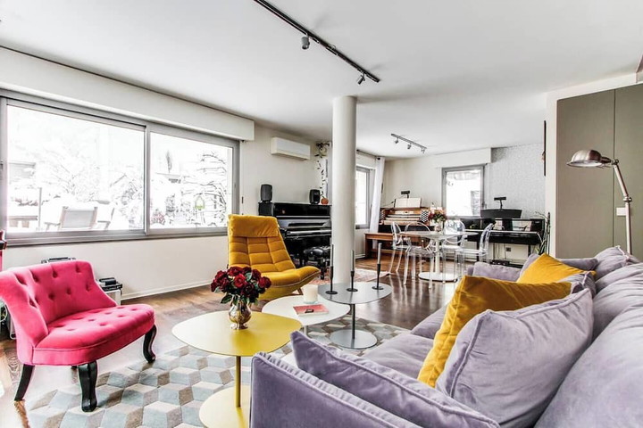 Un Trésor Parisien Rare Avec Terrasse Privée & Clim - Rue Vieille Du Temple - Marais - La Défense