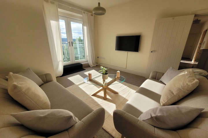 Sheffield 2-bed Penthouse Apt, Sleeps 4 W/ Balcony - イギリス シェフィールド