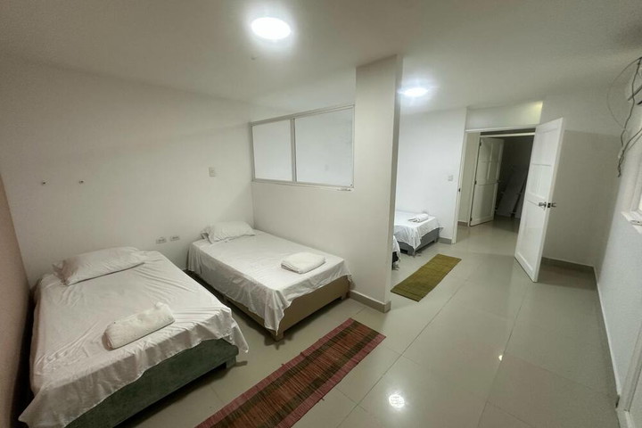 Hostel In Cartagena 10 Minutes From The Historical Center And 10 Meters From The Beach. - Cartagena