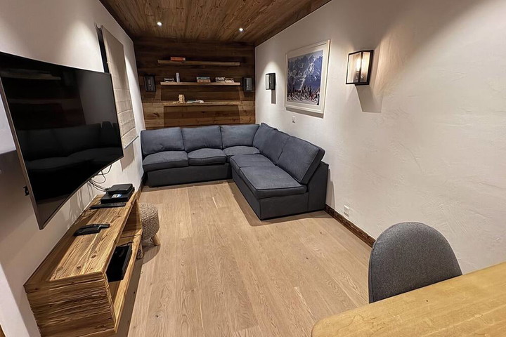 Chalet For 8-9 People Close To The Slopes And The Village: 3 Bedrooms With Double Beds - 1 Bedroom W - Grimentz