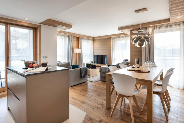 Wifi, à 200m Des Pistes De Ski, 1er éTage, Sauna, Hammam, Balcon, Parking, Télévision, 83m² - Les Gets