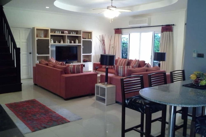 Luxuriöse Villa Mit Privatem Pool In Einem 5-sterne-resort Mit Clubhaus, Pool / Spa, Café Und Fitnessraum - Hua Hin
