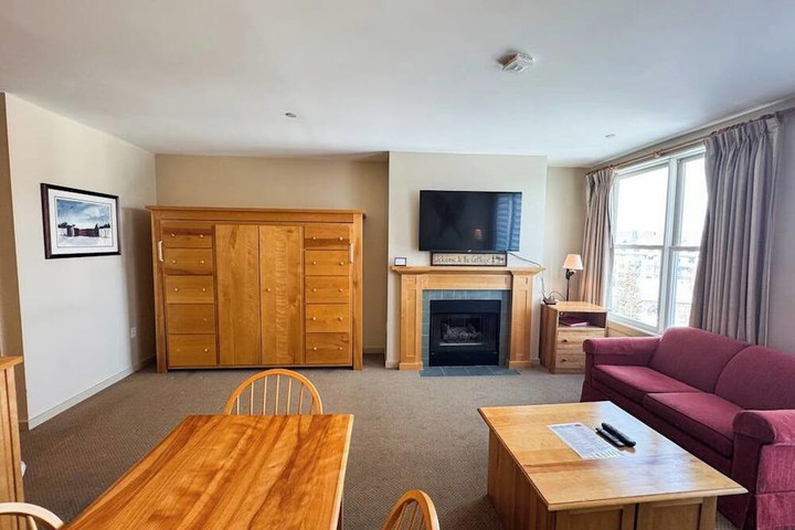 Walk To Lifts, Condo At Stratton Mountain, Fireplace, Pool, Hot Tubs, Sauna - Vermont
