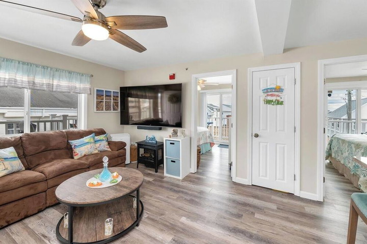 2 Br Steps To Beach, 40 Min To Salem, Pet Friendly, Island Section - Hampton Beach, NH