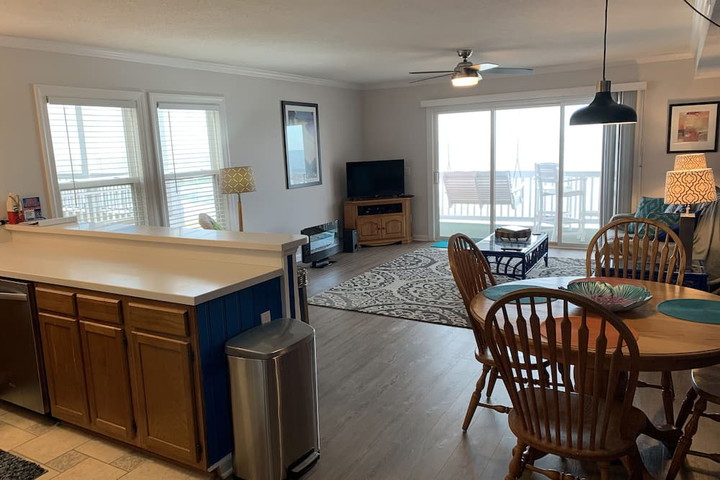 Oceanfront+pet-friendly+pier Views+2 Pools+near Cb Pier & Freeman Park - Carolina Beach, NC
