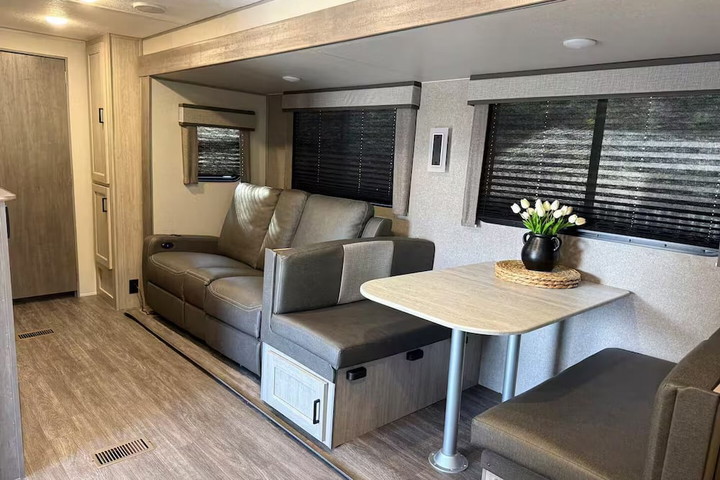 Modern Luxury Rv Experiencie In Orlando" - Orlando, FL