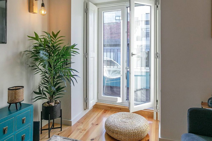 Downtown Studio W/pool, Ac & Balcony By Lovelystay - Porto, Portugal