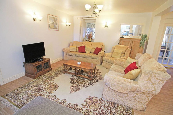 Garden Flat, Pet Friendly, With A Garden In Porthmadog - Borth Y Gest