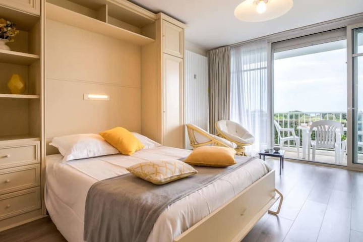 Les Trois Iles By Interhome - Quiberon
