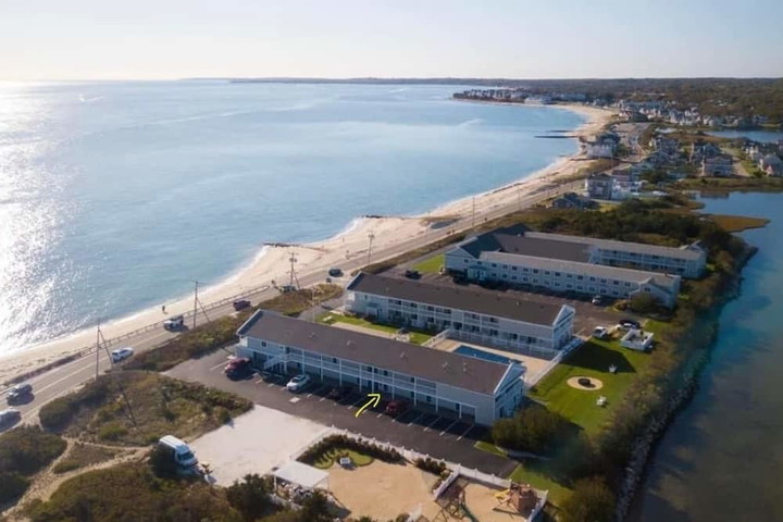 Cape Cod Beachfront Studio Condo,falmouth Ma Available July 10-17, 2026 7 Nights - Woods Hole, MA