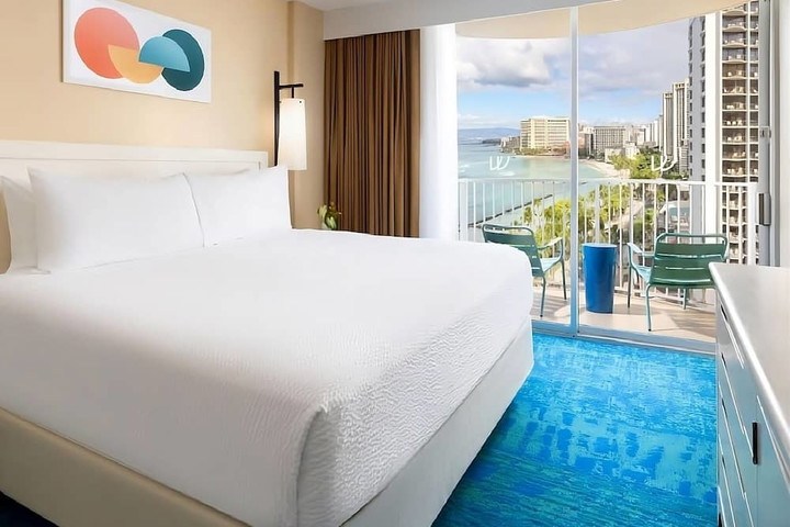 Your Home Away From Home! Outdoor Pool, Beachfront Property, Near Honolulu Zoo - Kailua