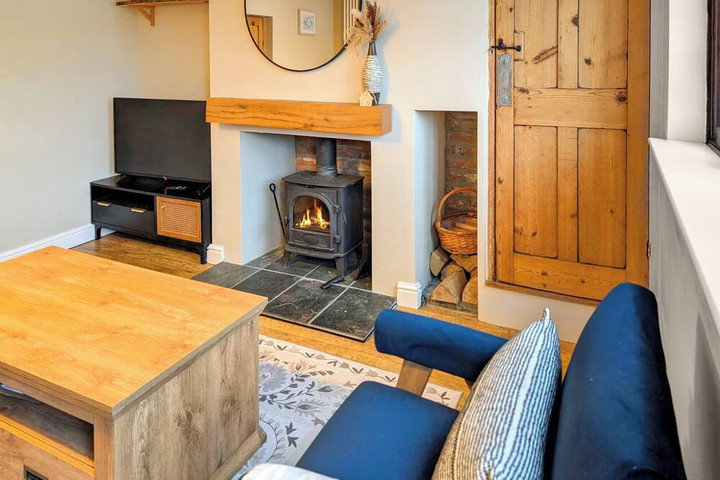 2 Bedroom Accommodation In Horsham Saint Faith - Norwich