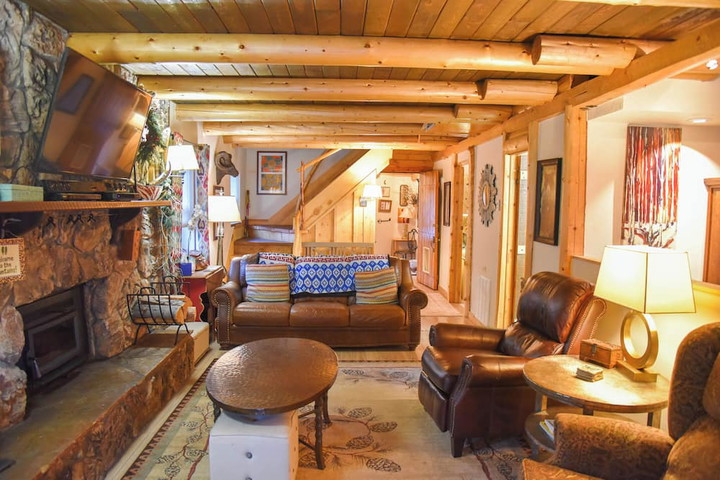 5 Bedroom Accommodation In Red River - Taos Ski Valley, NM
