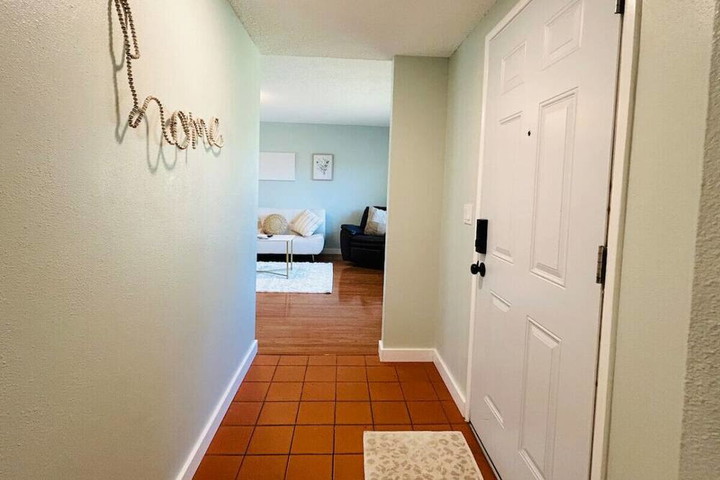 Ocean Breeze 3br Retreat Game Room Pet Friendly Near Disneyland & La Fenced Yard - Hacienda Heights, CA