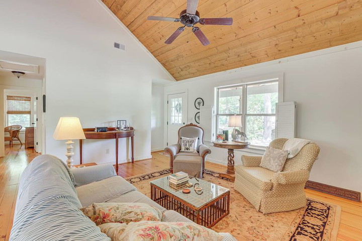 Charmant Cottage à Lawley : Terrasse, Foyer & Jardin ! - Alabama