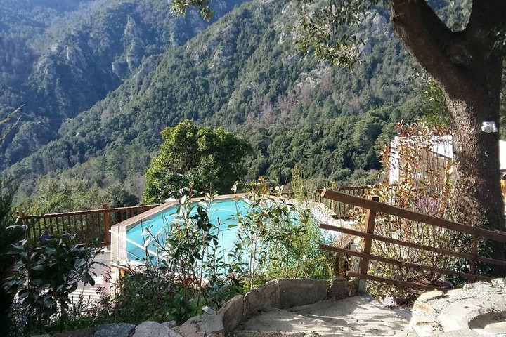 La Casetta Est Située En Plein Coeur Du Parc Naturel De La Corse. - Haute-Corse
