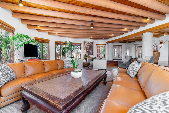 Spacious Traditional Santa Fe Adobe Home - Santa Fe, NM