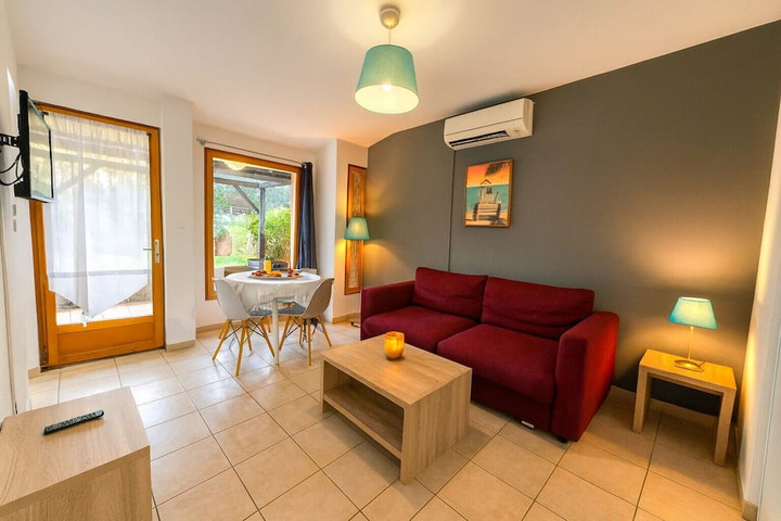 Mini Villa Vue Jardin Dans Résidence Calme*** Wifi, Piscine, Mer à Pied. - Serra-di-Ferro