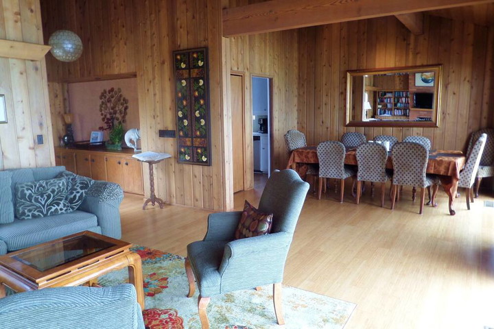 Beautiful Oceanfront Home, Gorgeous Views, Deck And Patio! Best Value! - Encinitas, CA