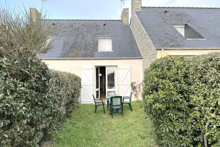 Maison Cosy à 300m De La Plage Du Fogeo, éQuipements Modernes Et Parking Privé - Arzon