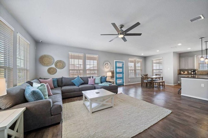 Charming Seabrook Retreat, Close To The Bay - Seabrook, TX