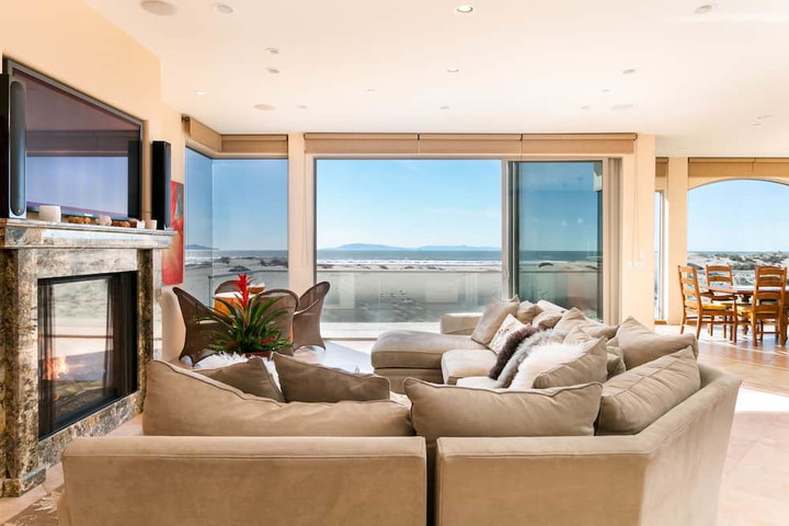 1551 Mandalay Beach Road - Oxnard, CA