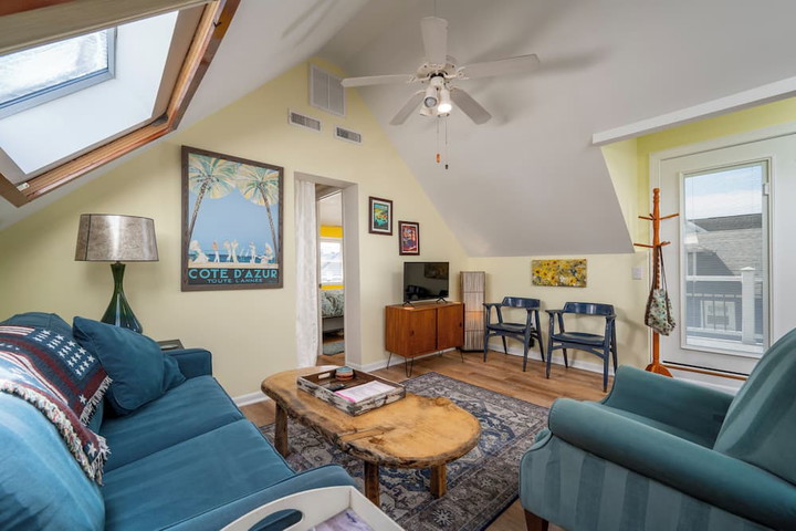 308b Savannah - 2nd Floor Apartment So Close To The Beach! - Lewes