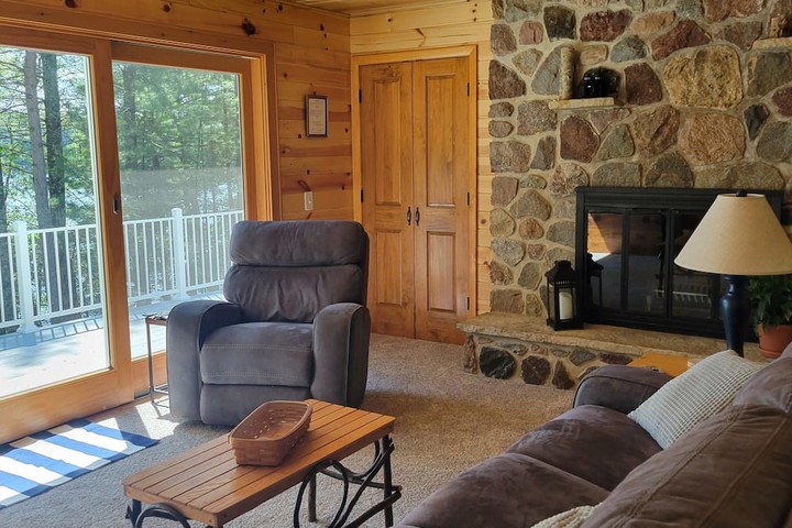 Lakeside Escape - Minocqua, WI