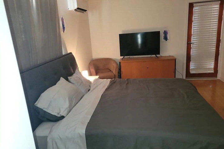 Spacious Room - 
