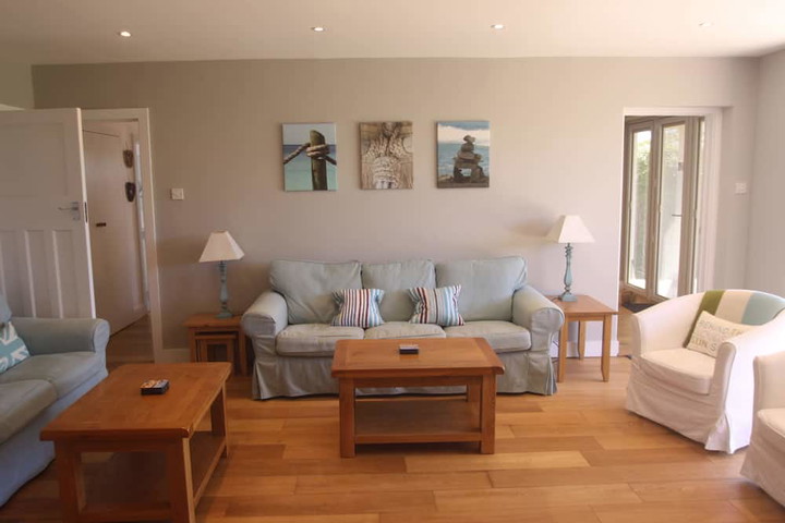 Lovely Beach Front Holiday Home On Private Estate + Sea Views - 140x 5* Reviews! - Arundel