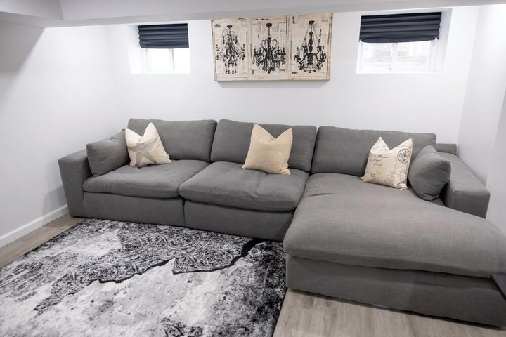 Private Furnished Garden Level Suite With Backyard - Newark, NJ
