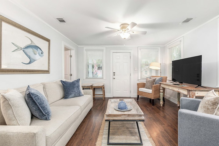 Renovated, Quick Walk To Beach + Restaurants By Tybee Cottages - 타이비 아일랜드
