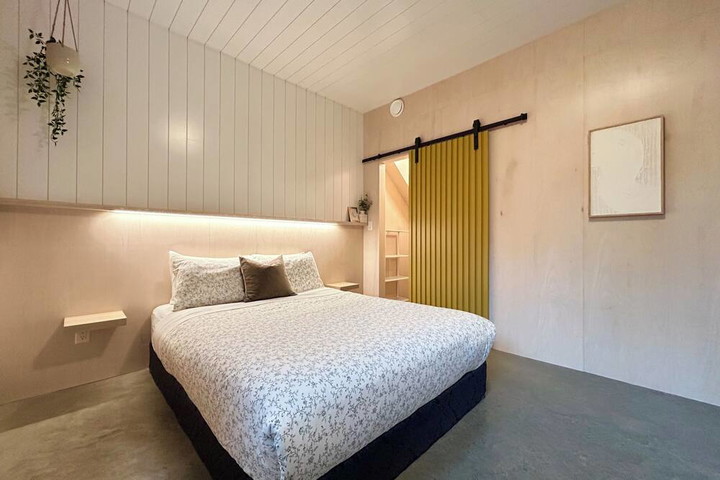 White Haus - Cozy Rainforest Retreat 5 Minutes Walk To Big Beach. Private Sauna! - Ucluelet