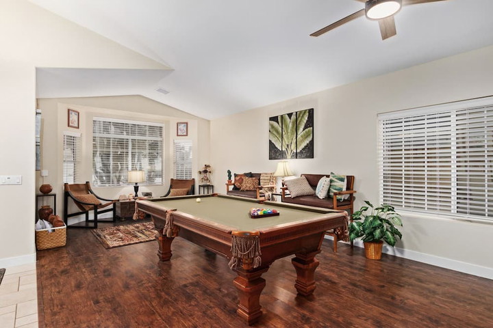 Luxury Home W/ Heated Pool & Hot Tub | Pool Table | King Beds | Fire Pit & Grill - Phoenix, AZ