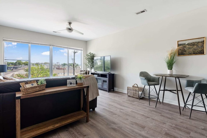 Cozy 2-bed Unit In Grandview - Columbus, OH