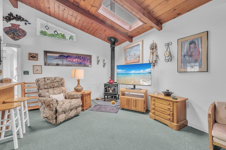 Cozy Coastal Home Close To Beach With Large Deck - Cannon Beach, OR