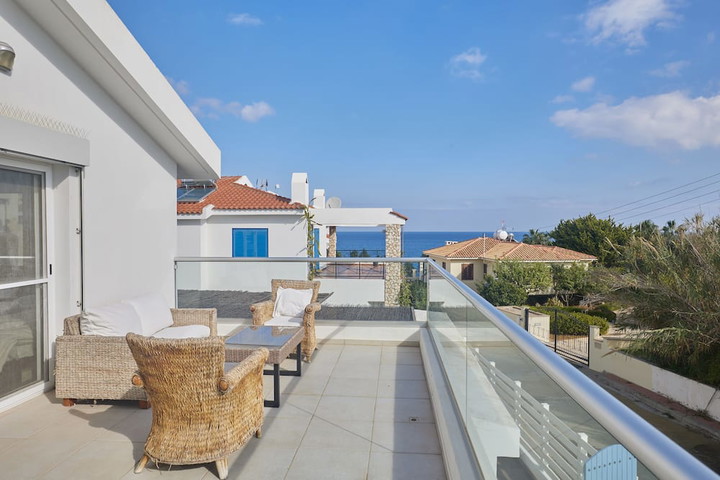 Villa Serafi, Stunning 5bdr Kapparis Villa With Private Pool, Close To The Beach - Famagusta