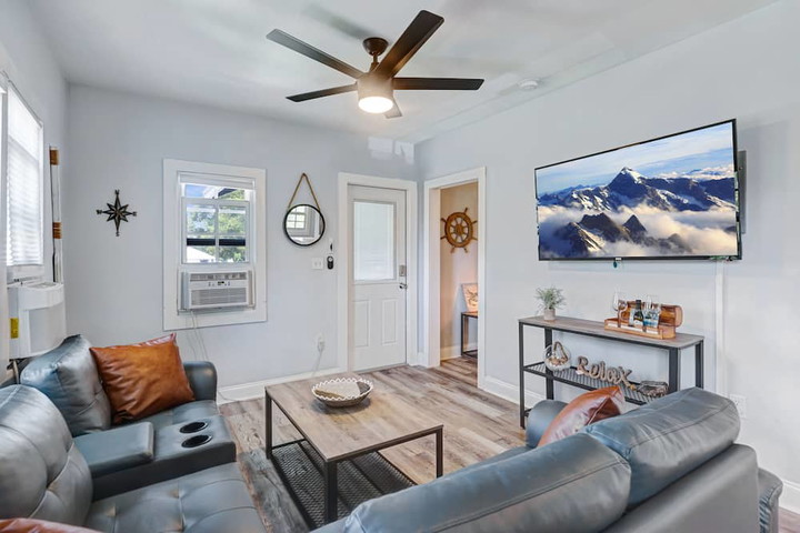 Luxury 1br Apt, 3 Blocks From Lake Ave, Brand New - West Palm Beach, FL