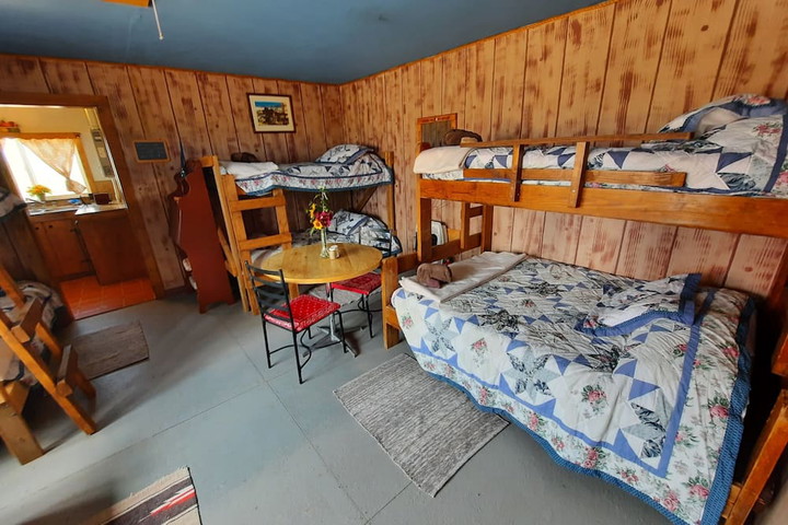 Cowboy School House Cabin At The High Plains Drift Inn - 콜로라도